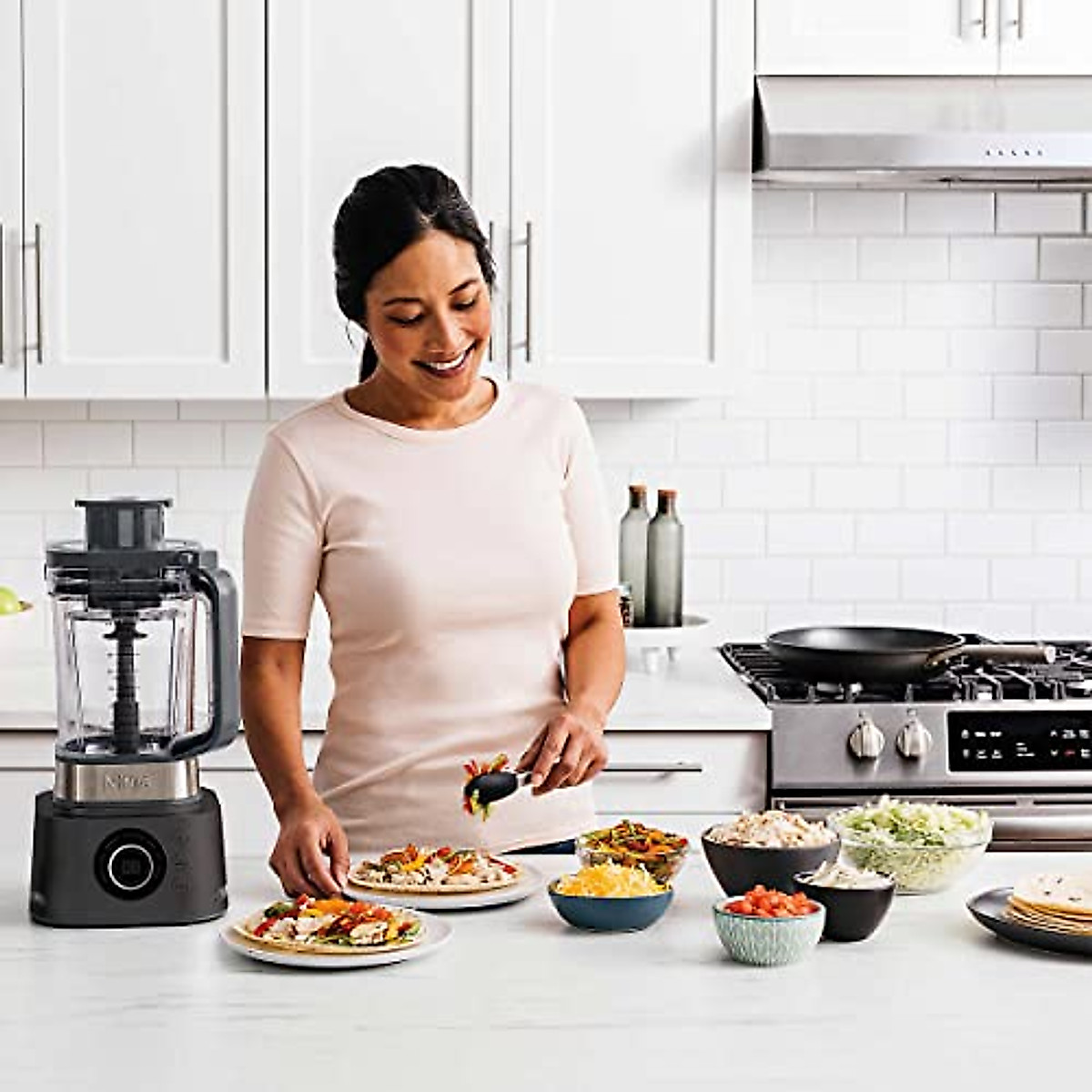 Ninja CO401B Foodi Power Blender Ultimate System with 72 oz Blending & Food Processing Pitcher, XL Smoothie Bowl Maker and Nutrient Extractor* & 7 Functions, Black (Renewed)