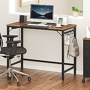 HOOBRO Computer Desk, Home Office Desk with Power Outlet, Modern Study Writing Desk with 4 Hooks for Study Room, Home Office, Sturdy and Stable, Easy to Assemble, Rustic Brown and Black BF40UDN01