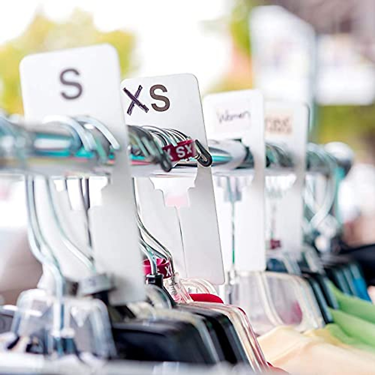 60 Pack Plastic Closet Dividers for Hanging Clothes, Blank White Tags for Department Stores, Clothing Rack Size Separator Hangers for Boutiques, Warehouses (2 x 5 in)