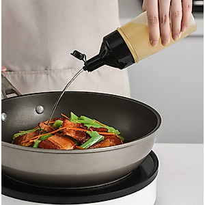 CTTPEG 250ml/8.5ounce Sauce bottle,Plastic Squeeze Bottles,for Condiments, Ketchup, Mayonnaise, Mustard, Hot Sauce, Olive Oil (Black)