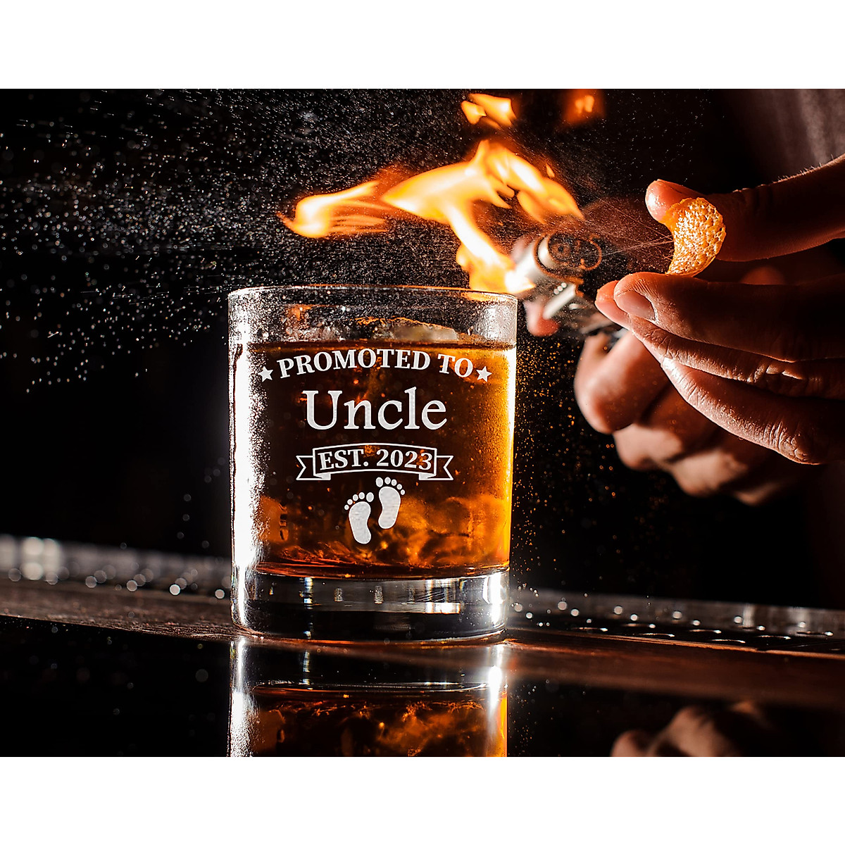 CARVELITA Promoted To Uncle Est 2023 - Uncle Whiskey Glass - 11oz Old Fashioned Bourbon Rocks Glass - Uncle Pregnancy Announcement - Gifts For First Time Uncle - Baby Reveal Gift For Brother