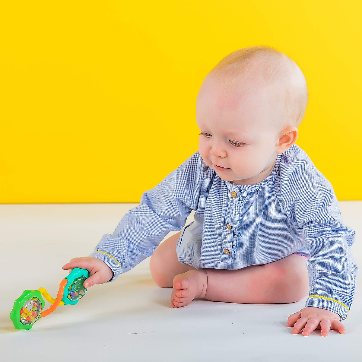 Bright Starts Rattle & Shake Barbell Toy, Ages 3 Months and Up Green
