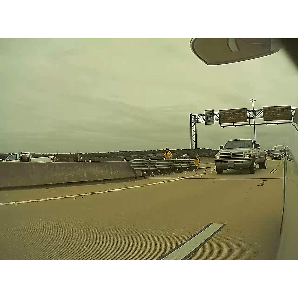 Dashcam and Sentry Portable SSD USB Drive for Tesla Model S/3/X/Y - 128 GB - Tesla Dashcam Drive