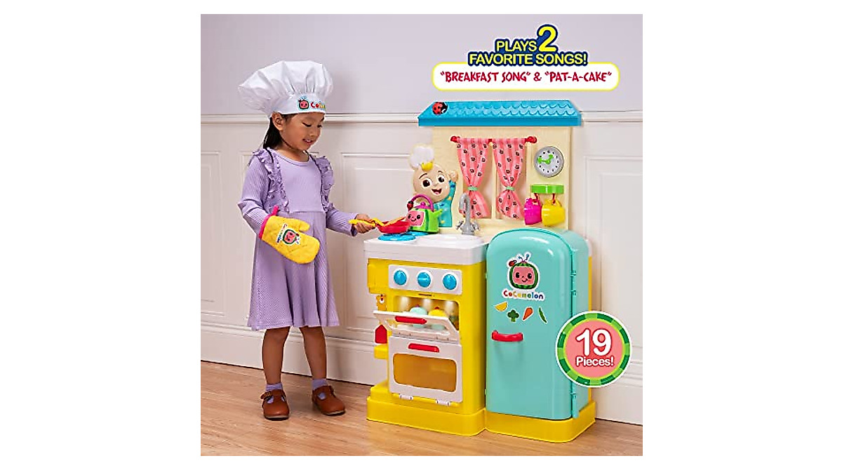 CoComelon Deluxe Feature Roleplay, Little Kitchen - Includes ...