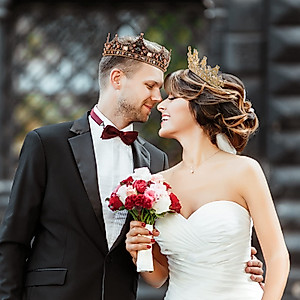 Juexica 2 Pieces Crowns King and Queen Wedding Crown and Tiaras for Women Men Halloween Princess Vintage Headband Birthday Crown Bridal(Retro Gold, Gold)