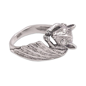 NOVICA Artisan Handcrafted Sterling Silver Cocktail Ring Bat from Bali No Stone Indonesia Animal Themed Halloween [ring Front 0.5 in L x 0.8 in W x 0.4 in H Band Width 2 mm W] ' Beautiful Bat'