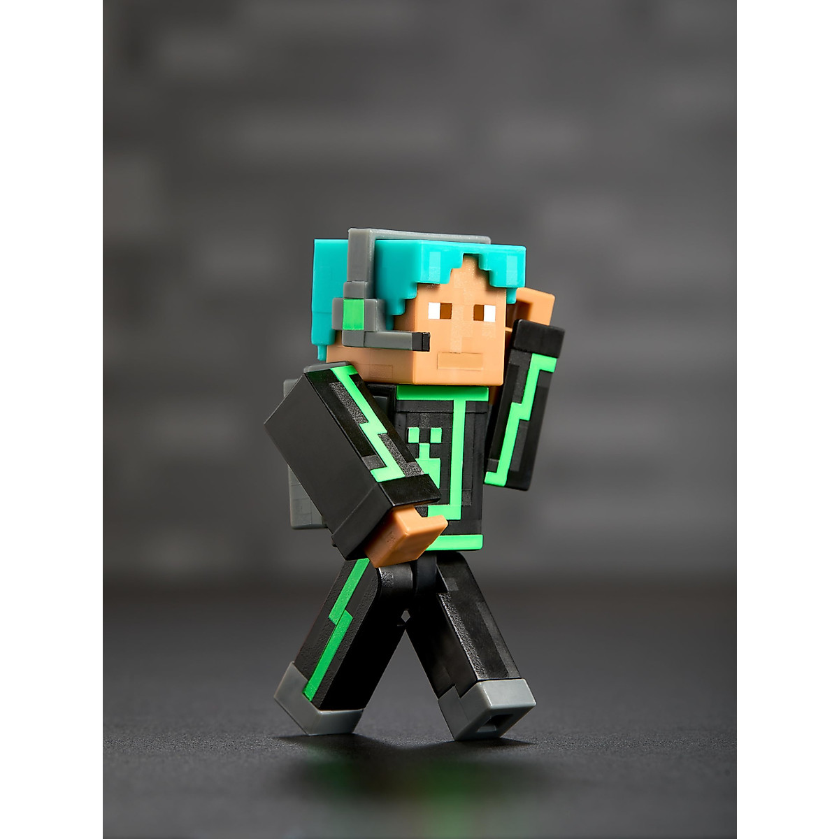 Mattel Minecraft Creator Series Action Figure & Accessories, 3.25-inch Scale Camp Enderwood eSports Jacket Toy & DLC Codes