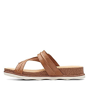 Clarks Brynn Madi Flat Sandal, Light Tan Leather, 9 Medium
