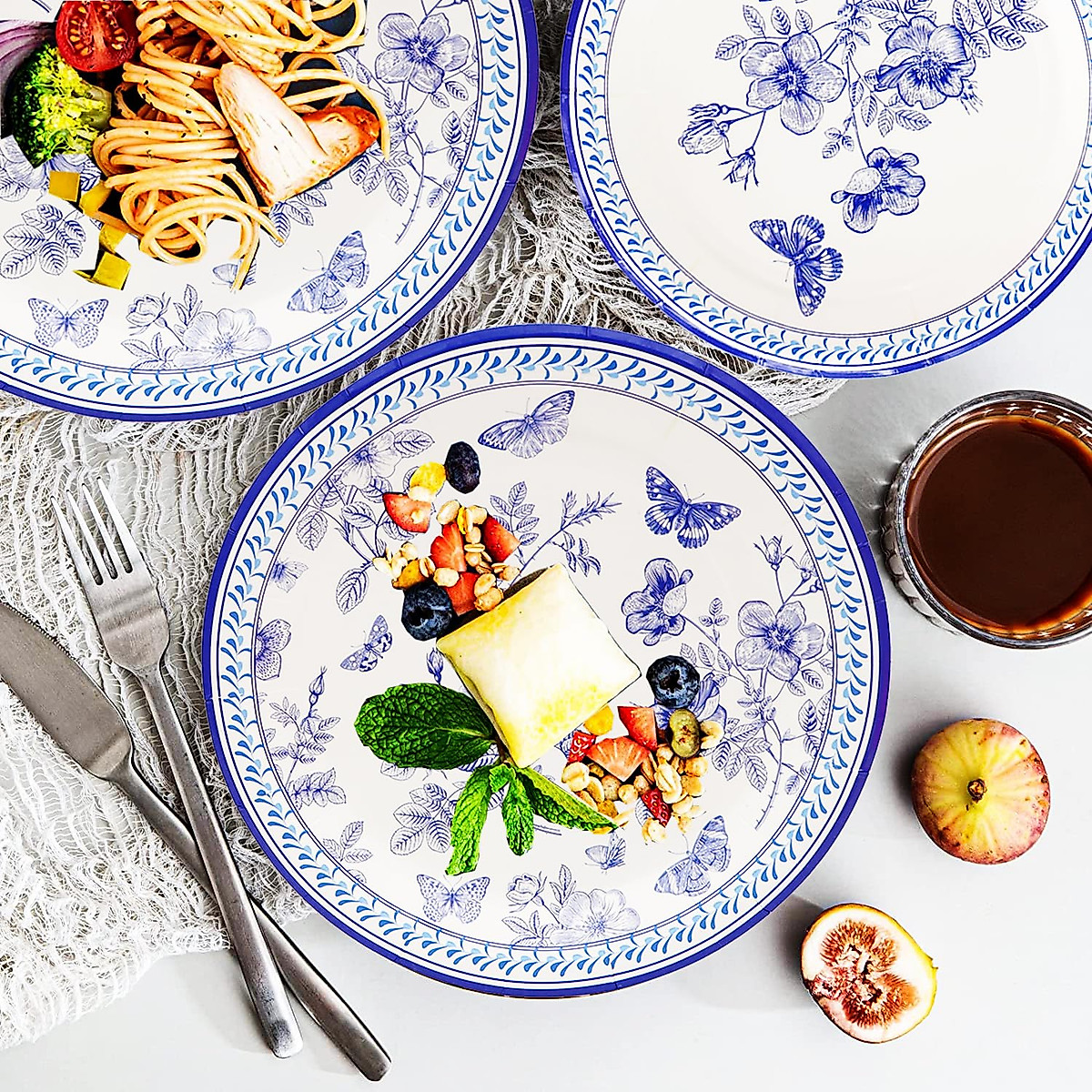 HSPAIDYP 50Pcs Floral Blue & White Flower Party Supplies Blue and White Paper Plates Set 9" Floral Plates 7" Blue White Floral Plates for Bridal Shower Wedding Tea Party Floral Party Decor