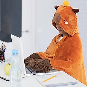 Mewaii Capybara Wearable Hooded Blanket Kids, Soft Flannel Throw Blanket Cloak Wrap, Oversize Capybara Costume Outfits, Cozy Warm Kids Animal Blanket Hoodie with Gloves, Kawaii Gift for Women Teen