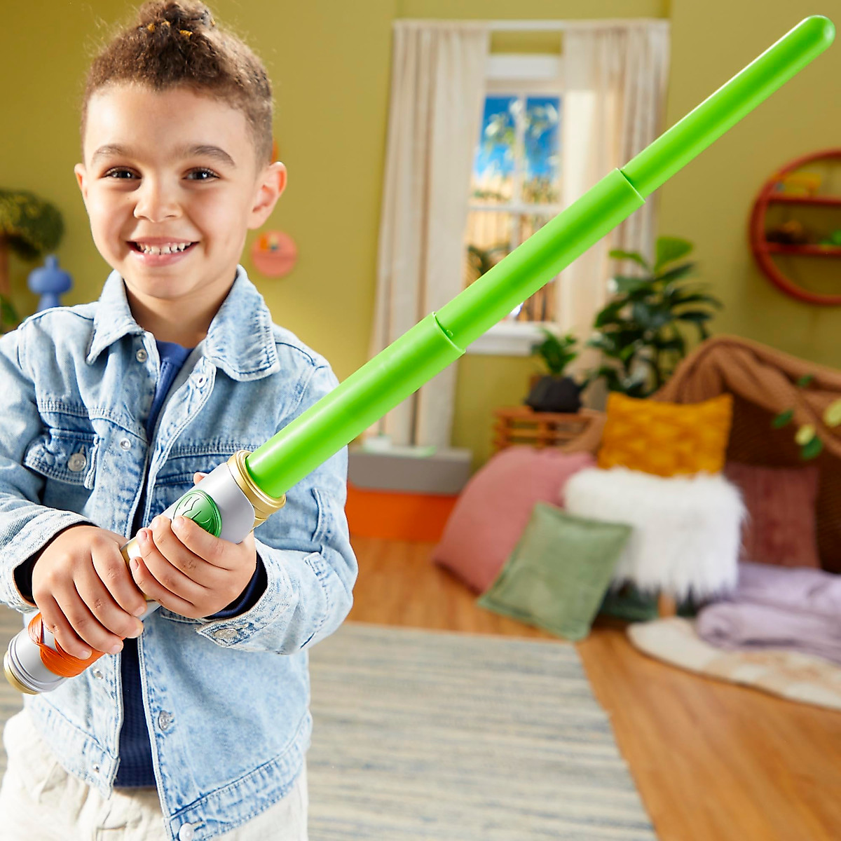 Star Wars: Young Jedi Adventures Kai Brightstar Green Extendable Lightsaber, Toys, Preschool Toys for 3 Year Old Boys & Girls