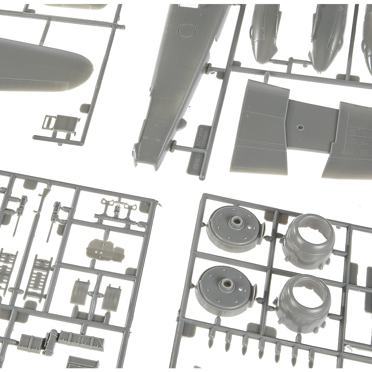 Revell 1: 48 B25J Mitchell , Brown