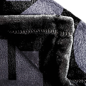 Marvel Deadpool Plush Throw Blanket - Measures 50 x 70 inches, Red and Black Super Soft Lightweight Fleece Bedding