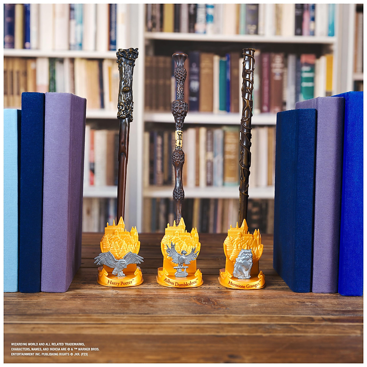 Wizarding World Harry Potter, 12-inch Magical Collector Hermione Granger Wand with Stand & Die-cast Icon, Magical Creatures Series