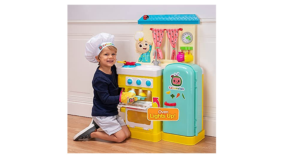 CoComelon Deluxe Kitchen Roleplay Set for Kids