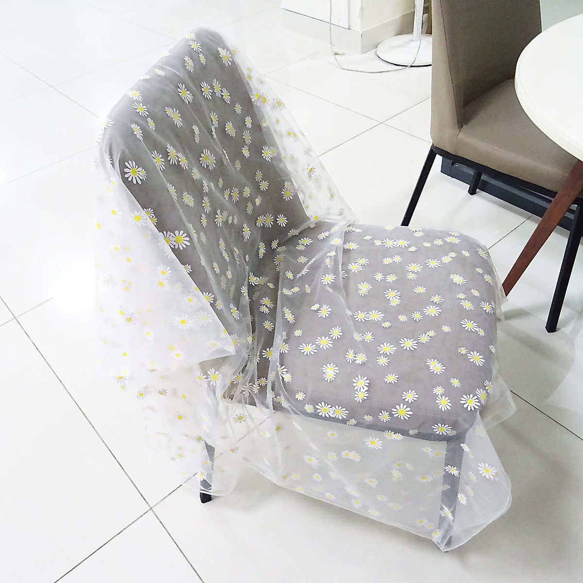 Honbay 1.6 x 2yard Daisy Tulle Net Yarn for Background Decoration or DIY Crafts Making