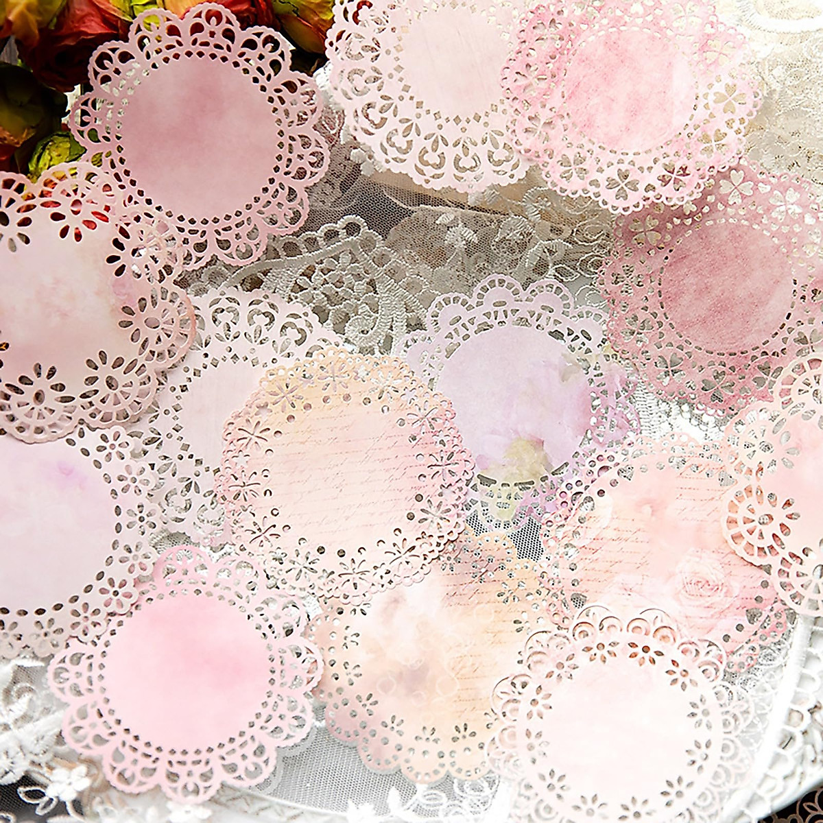 120 Pcs Lace Paper Decoupage Paper Round Lace Paper Lace Table Doilies for Aesthetic Journals Junk Journal Planners Vintage Journaling Supplies Crafts（A）
