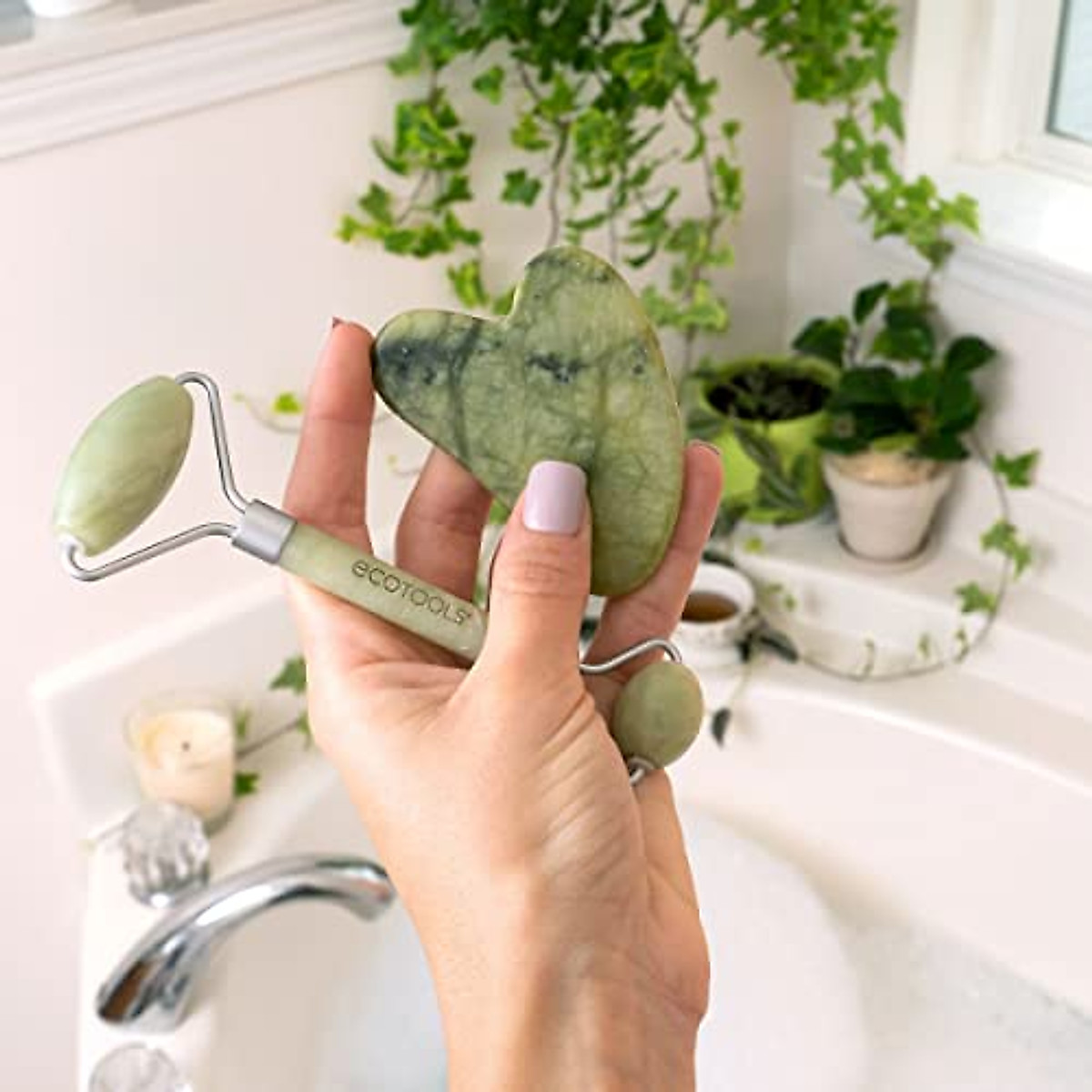 EcoTools Beauty Skin Care Tool Jade Facial Roller and Gua Sha Stone Duo, Face Roller and Massager, Skincare and Sculpting Tools, Green, Promotes Healthy Skin, Massager, 2 Piece Set, 1 Count