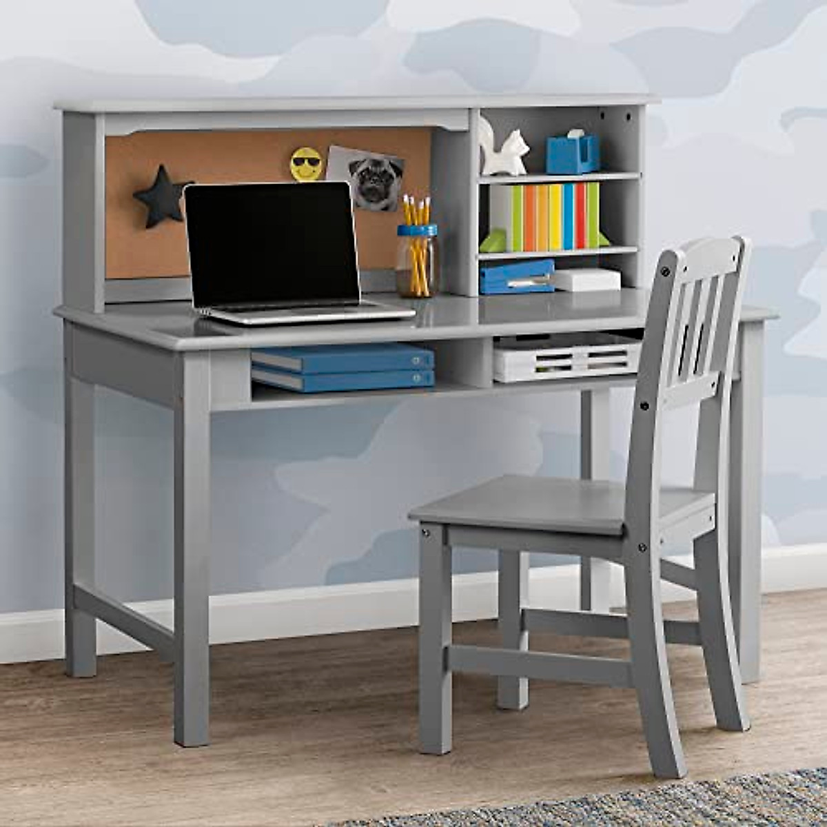Delta Children Kids Wood Desk with Hutch and Chair - includes Cork Bulletin Board, Cubbies and Cutouts for Cords & Wires - Childrens Study/Computer/Writing Workstation (for Ages 5-12), Grey