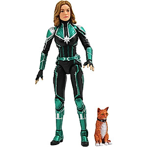 Diamond Select Toys Marvel Select: Captain Marvel (Starforce Uniform Version) Action Figure