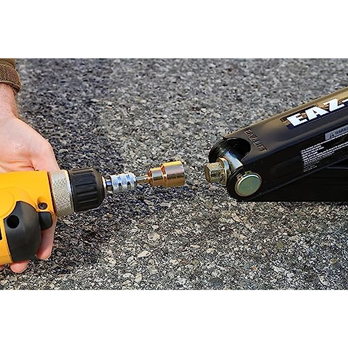 Camco Camper/RV Scissor Jack Drill Adapter Socket | Designed for 1/4-Inch Hex Quick Connect Chucks | Forged of Carbon Steel & Zinc Plated for Corrosion-Resistance (48865)