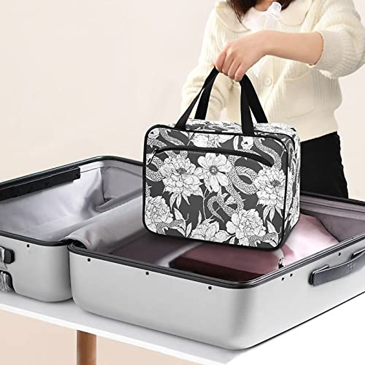 Vnurnrn Snakes Flowers Large Travel Toiletry Bag for women Makeup Organizer Bag with Hanging Hook Shower Bag for Traveling Electric Shaver Brush