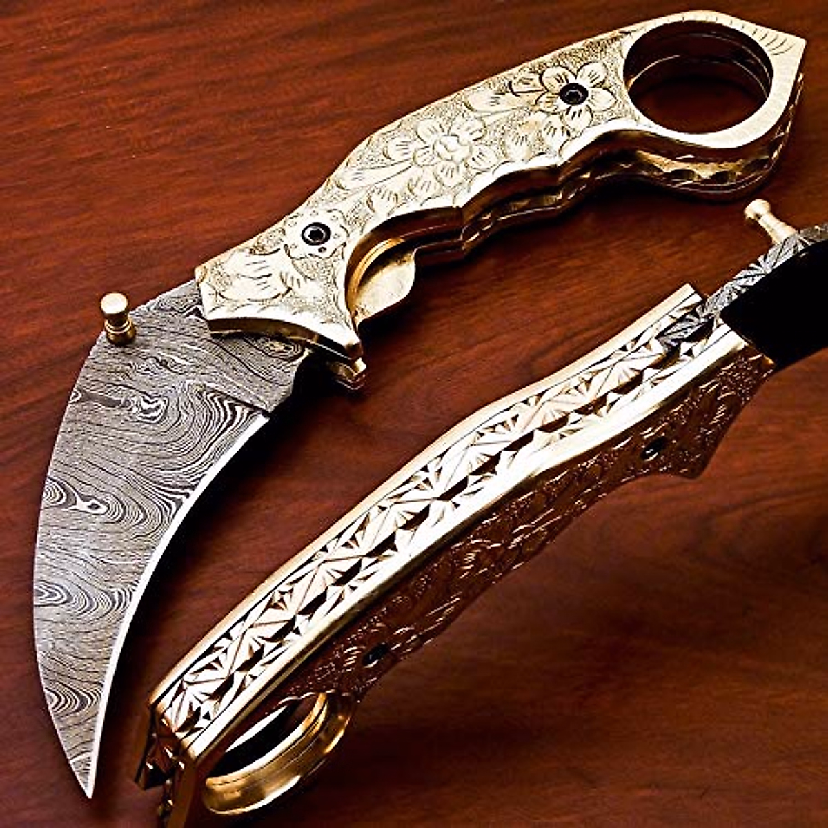 Handmade Damascus Folding Pocket Knife Karambit Knife Hunting Knife Handle Brass Steel Folding with Leather Sheath 1083