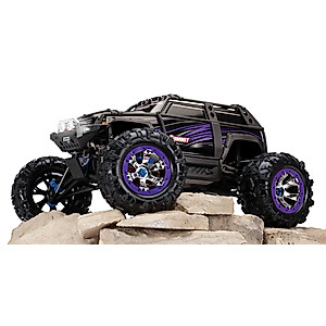 Traxxas Summit: 1/10 Scale 4WD Electric Extreme Terrain Monster Truck with TQi Link Enabled 2.4GHz Radio System