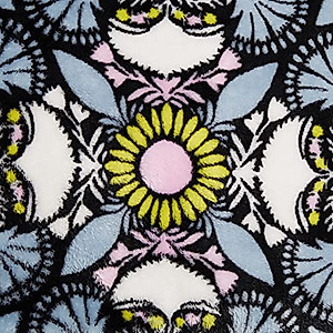 Vera Bradley Women's Fleece Fleece Travel Blanket with Trolley Sleeve, Plaza Medallion, One Size