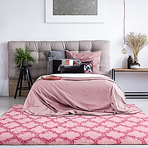 Guucha Fluffy Large Area Rugs, Soft Moroccan Shaggy Carpets, Indoor Modern Plush Area Rugs for Living Room, Bedroom, Kids' Room, Nursery Room, Pink 4x6 Feet