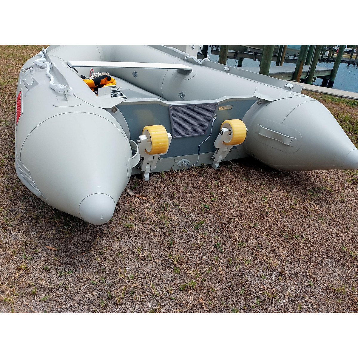 VersaChock Retractable Dinghy Dolly Wheels, White