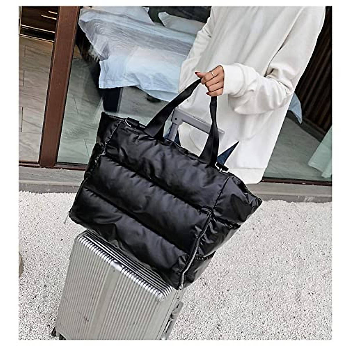 SGLTY Women Puffer Tote Bag,Winter Large Handbags, Designer Soft Puffer Shoulder Bag,Ladies Large Quilted Yoga Bag (Black)