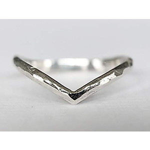 SOVATS Chevron Hammered Thumb Ring for Women 925 Sterling Silver Rhodium Plated - Simple, Stylish &Trendy Nickel Free Ring, Size 8