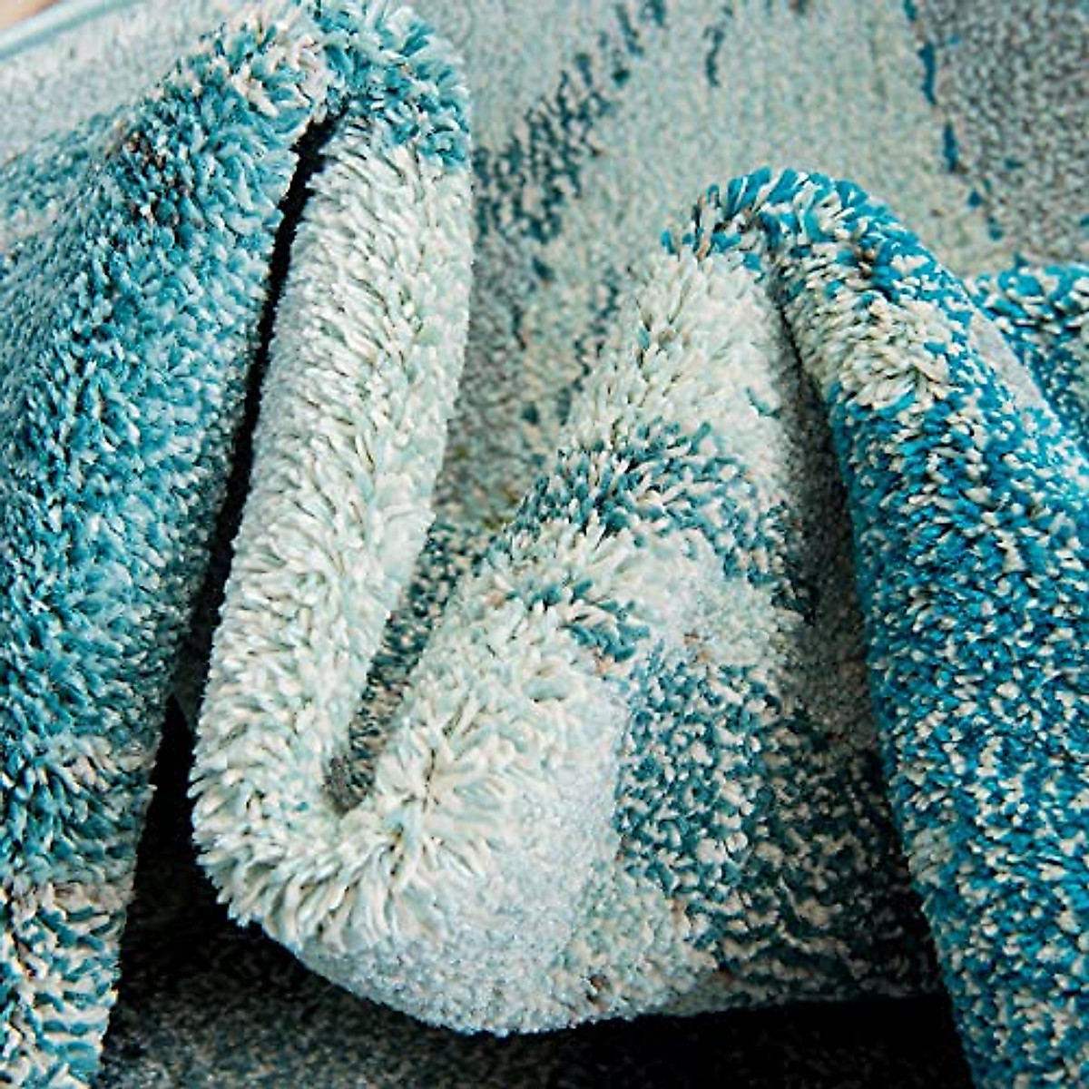 Rugs.com Amalfi Collection Rug – 4' x 6' Light Blue Medium Rug Perfect for Entryways, Kitchens, Breakfast Nooks, Accent Pieces