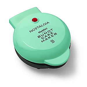 Nostalgia MyMini Personal Electric Bundt Cake Maker
