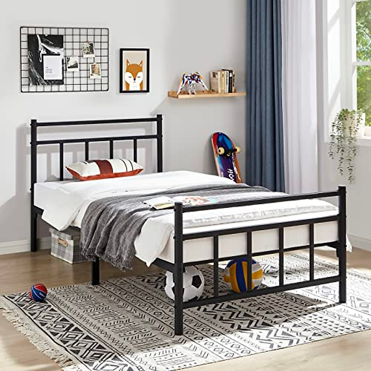 GreenForest Twin Bed Frame with Headboard Metal Platform Bed for Boys Girls Single One Noise-Free Heavy Duty Steel Slats Support Mattress Foundation Saving Space, No Box Spring Needed, Black