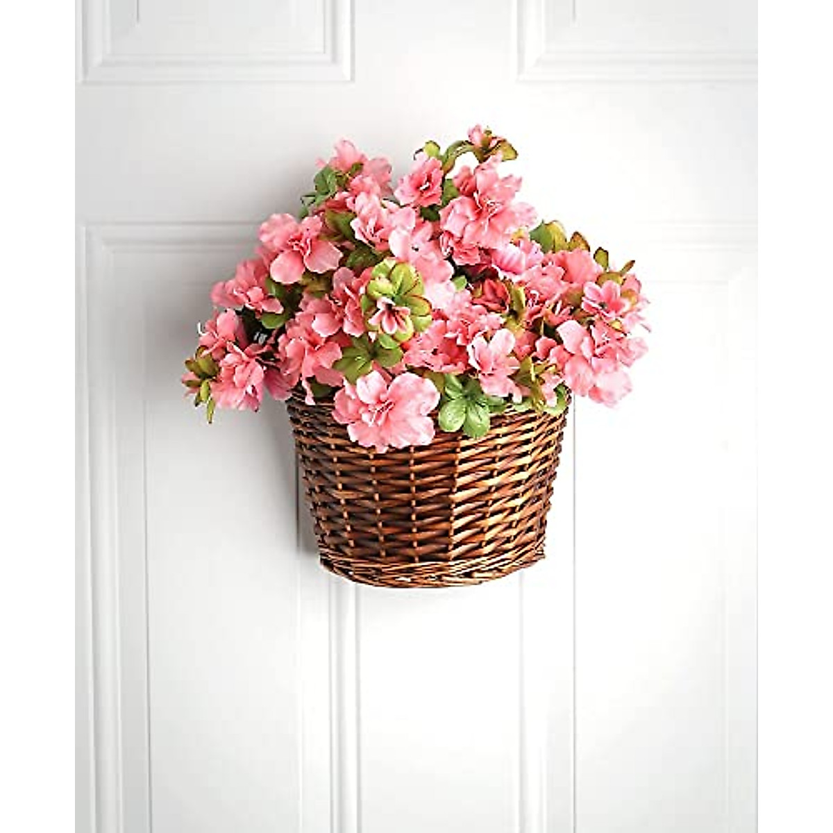 The Lakeside Collection Hanging Wicker Wall Basket with Plastic Liner for Indoor Display