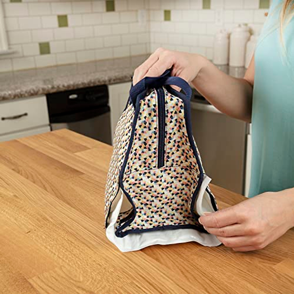 Dr. Brown’s Fold & Freeze Bottle Tote, Breastfeeding Essential Cooler Bag, 6 Baby Bottles Milk Storage - Multicolor