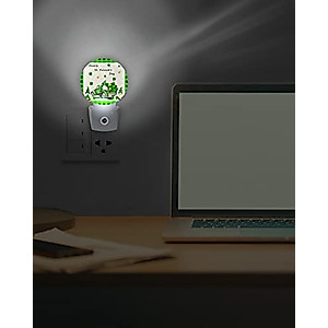Night Light Plug into Wall, LED Nightlights St. Patrick's Day Green Truck Gnome Shamrock Linen Small Nightlight Auto Dusk-to-Dawn Sensor Lamp LED Night Lights for Kid's Bedroom, Bathroom
