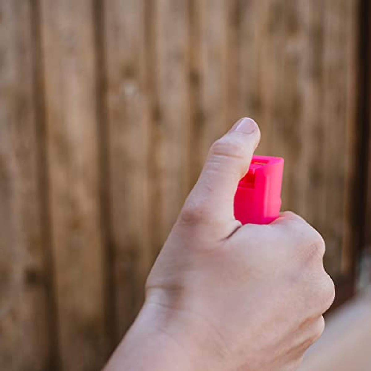 SABRE Campus Safety Pepper Gel with Quick Release Key Ring, 25 Bursts, 12-Foot (4-Meter) Range, Gel is Safer, Ergonomic Finger Grip