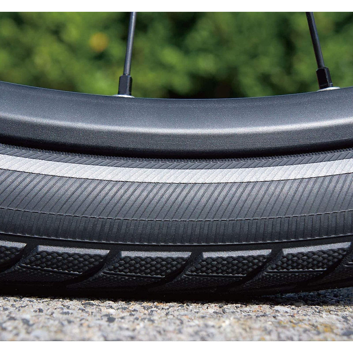 Schwalbe Marathon Plus Performance Wired Tyre with Smartguard Endurance Reflex 475 g (35-349) - 16 x 1.35 Inches