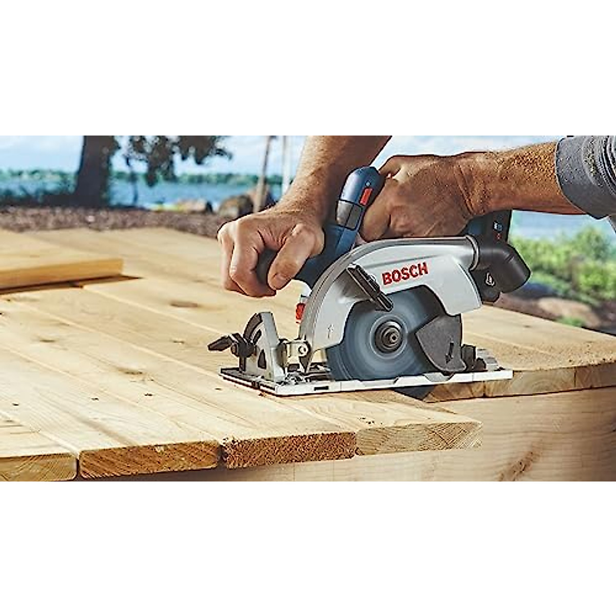 BOSCH GKS18V-22LB25 18V Brushless Blade-Left 6-1/2 In. Circular Saw Kit with (2) CORE18V 4 Ah Advanced Power Batteries