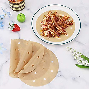 Beasea Air Fryer Parchment Paper, 200pcs 7 Inch Unbleached Air Fryer Disposable Paper Liners Filter Paper Perforated Parchment Paper Bamboo Steamer Papers for Air Fryer and Steaming Basket