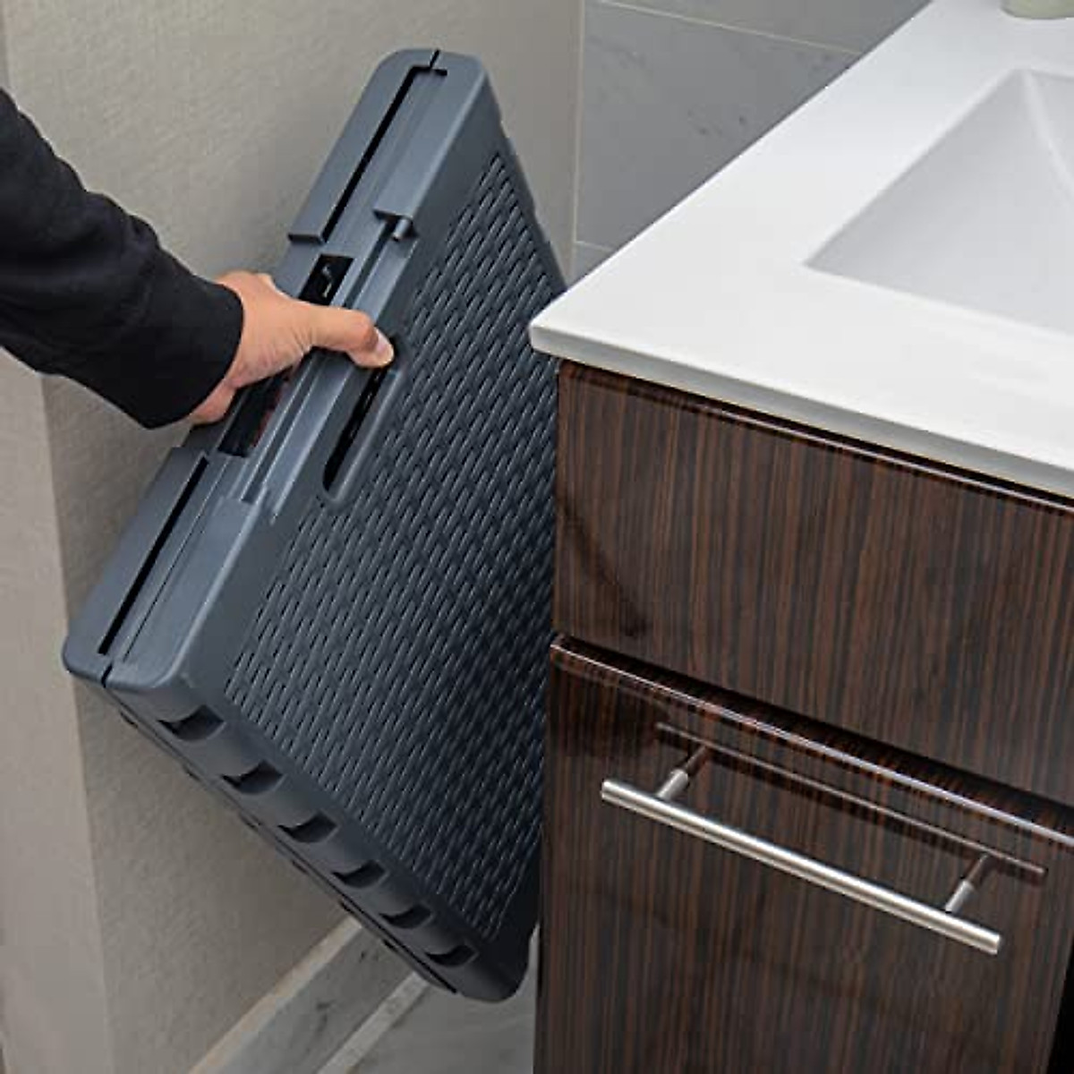 Mind Reader 61L Foldable Laundry Hamper, Clothes Basket, Lid, Wicker Design, Plastic, 18"L x 14.5"W x 21.25"H, Gray