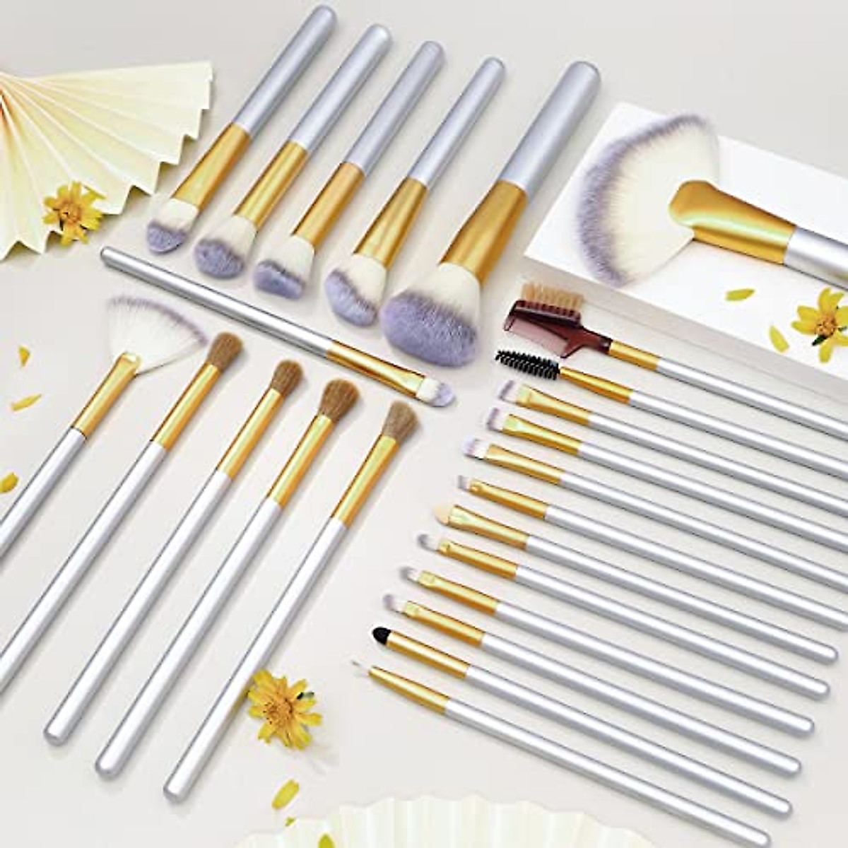 Make up Brushes, VANDER 24pcs Premium Cosmetic Makeup Brush Set for Foundation Blending Blush Concealer Eye Shadow, Cruelty-Free Synthetic Fiber Bristles, Travel Makeup bag Included, Champagne