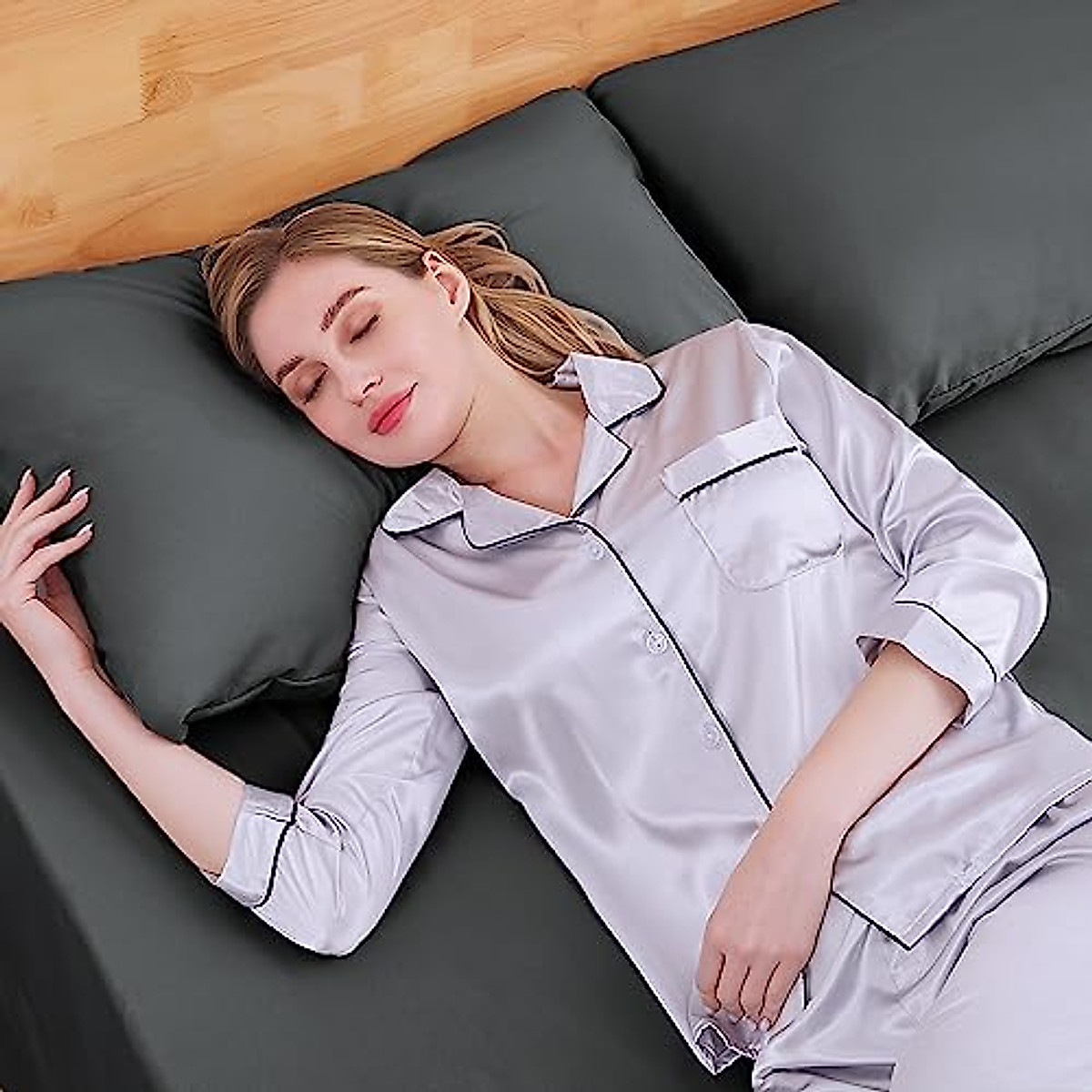 JOLLYVOGUE Bed Sheets Queen 4 Pieces, Dark Grey Sheet Set for Bedroom with Deep Pocket, Cooling Bed Sheets with 1 Flat Sheet, 1 Fitted Sheet & 2 Pillowcases