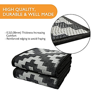 AOLEBA Reversible Outdoor Rug Mat, Plastic Straw Patio Area, Black and Gray Plaid, 5'x8' for Camping RV Picnic Beach Backyard Deck Trailer