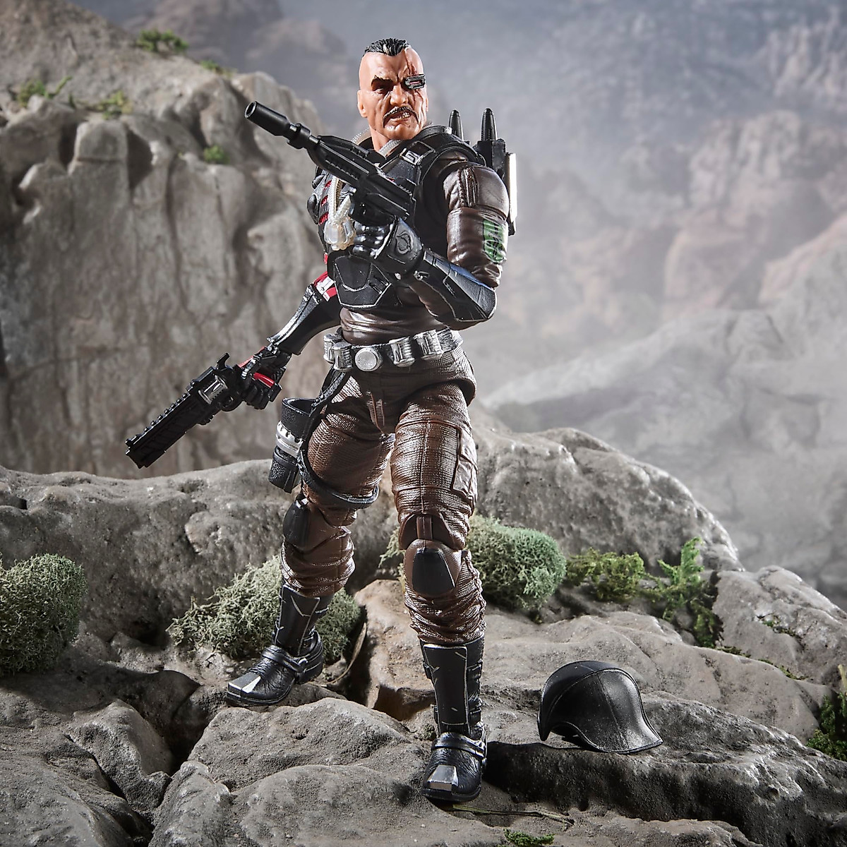 G.I. Joe Classified Series #166, Major Bludd, Collectible 6 Inch Action Figure with 7 Accessories