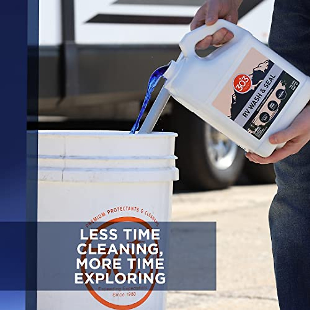 303 Products RV Wash & Seal - Clean, Streak-Free Finish, pH Neutral with High Foaming Formula, Provides A Deep Gloss Finish on RVs, Campers, Pop-ups, and Motorhomes, 1 Gallon (30240)