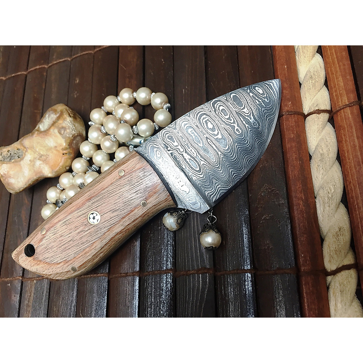 Now Handcrafted Small Hunting Knife - Damascus Steel - Neck Knife